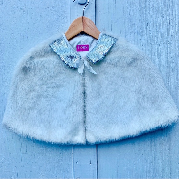 Tobi | Jackets & Coats | Ivory Faux Fur Cape By Toby | Poshmark